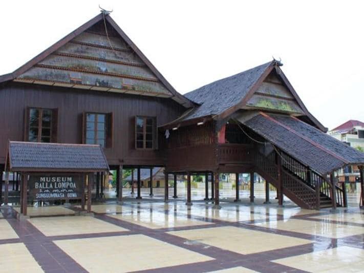 Balla Lompoa Museum, Makassar - Explorow.com